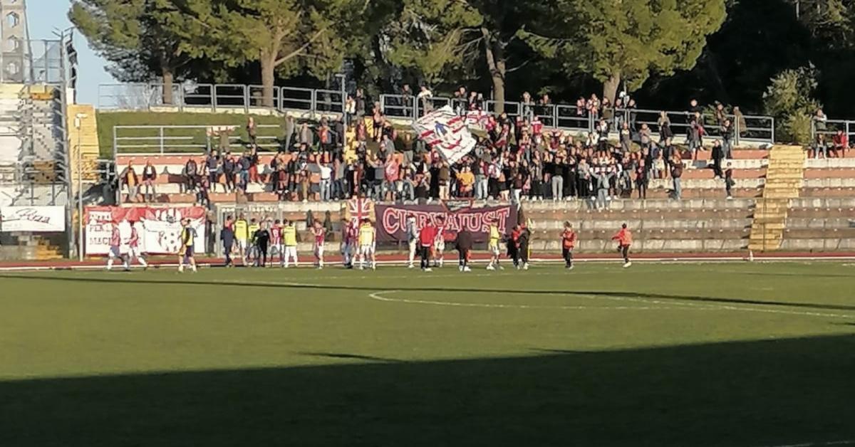Maceratese, Urbino superato 1-0: basta il rigore di De Iulis in ...